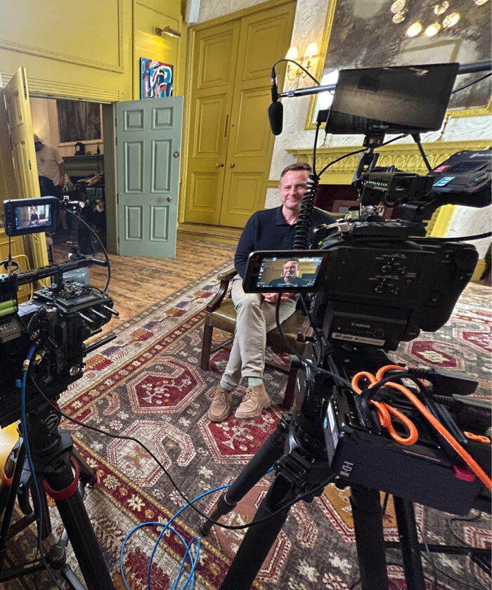Russell Myers | Journalist, Broadcaster, Author & Podcaster